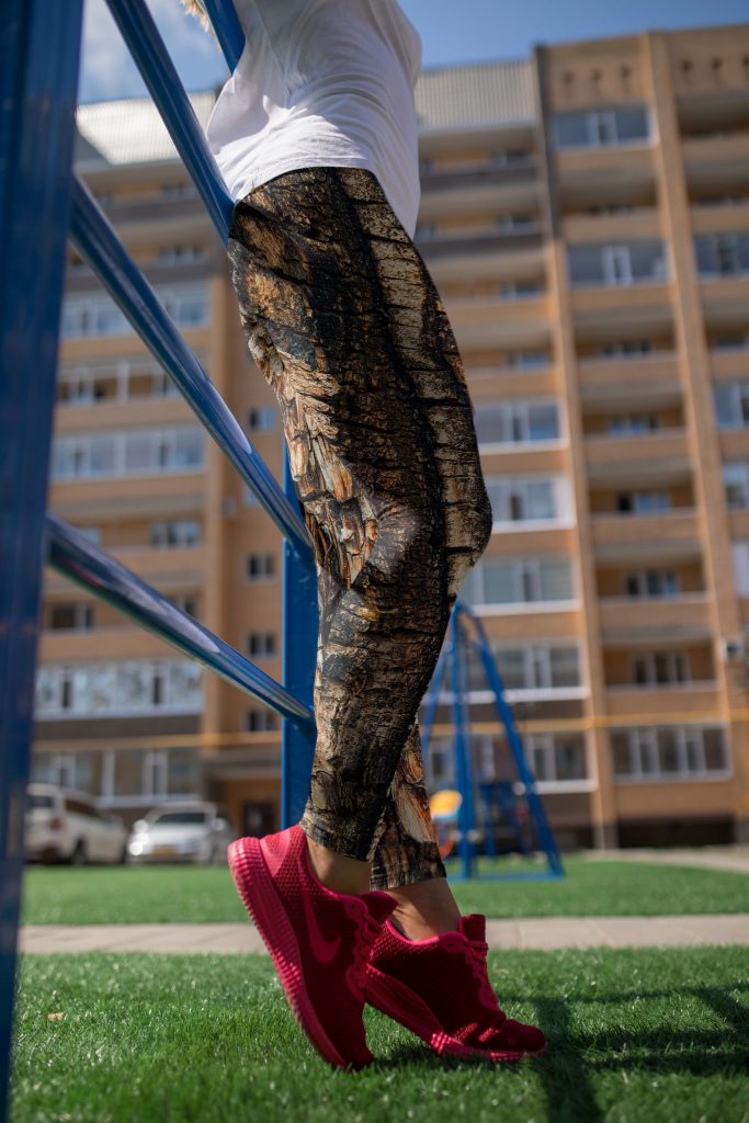Yoga Pants "Strong Tree" - Esterillas de Yoga, Pilates y Fitness ...